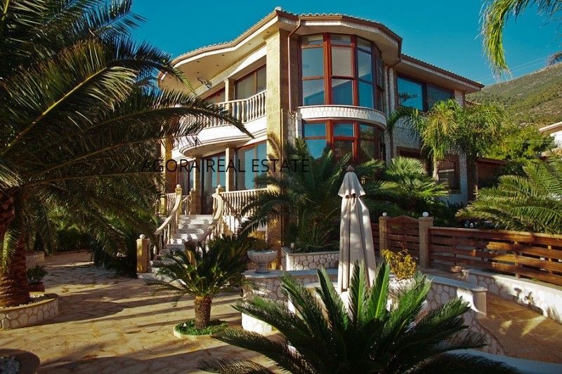 Agora Real Estate in Loutraki | Korinthos, Athens | Great bargains and ...