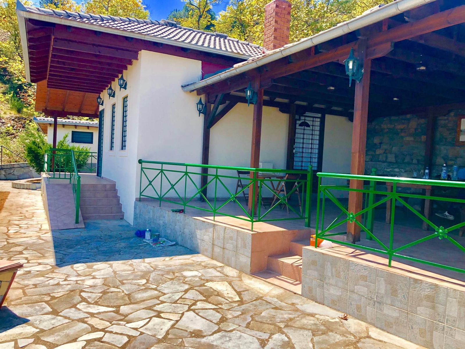 ΠΩΛΕΙΤΑΙ ΠΕΤΡΙΝΟ ΣΠΙΤΙ ΣΤΟΝ ΟΛΥΜΠΟ PRODAJE SE KAMENA KUĆA NA OLIMPU
