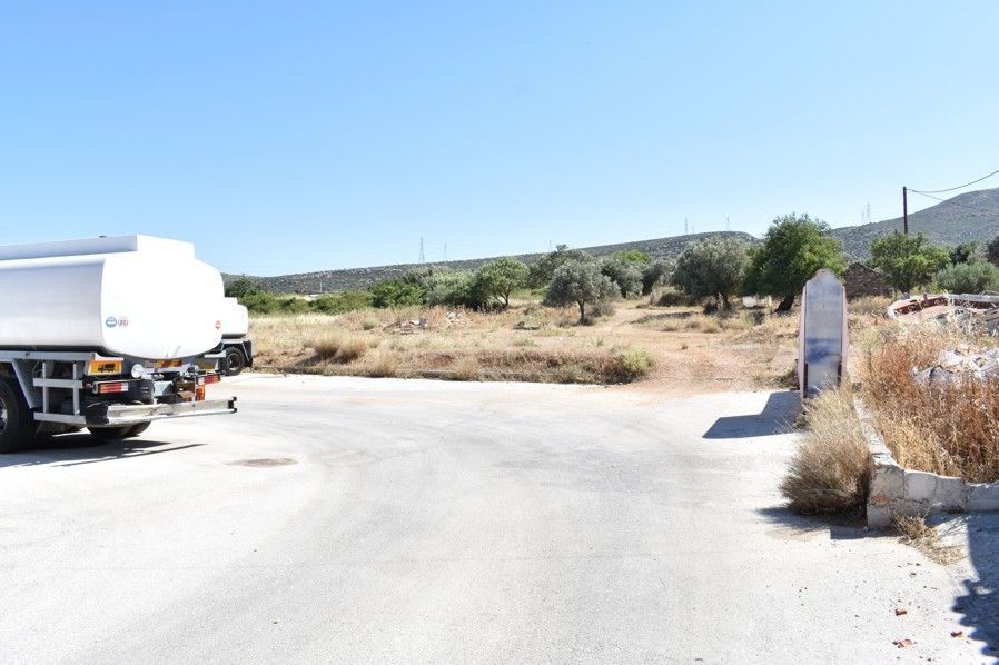 ΕΥΚΑΙΡΙΑ ΠΡΑΤΗΡΙΟ ΥΓΡΩΝ ΚΑΥΣΙΜΩΝ ΣΕ ΜΕΓΑΛΟ ΟΙΚΟΠΕΔΟ ΕΝΤΟΣ ΣΧΕΔΙΟΥ