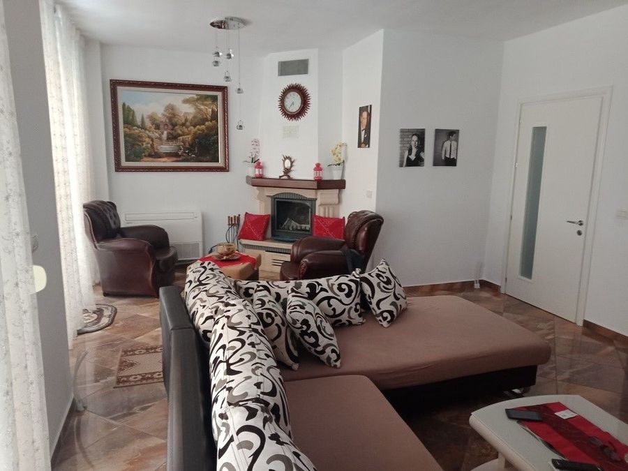 Apartment for sale Korca - city