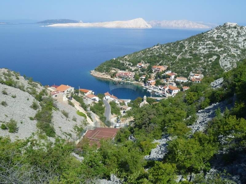 Ostala zemljišta na prodaju, 6745m2, 49.000€ - Starigrad | Indomio.hr