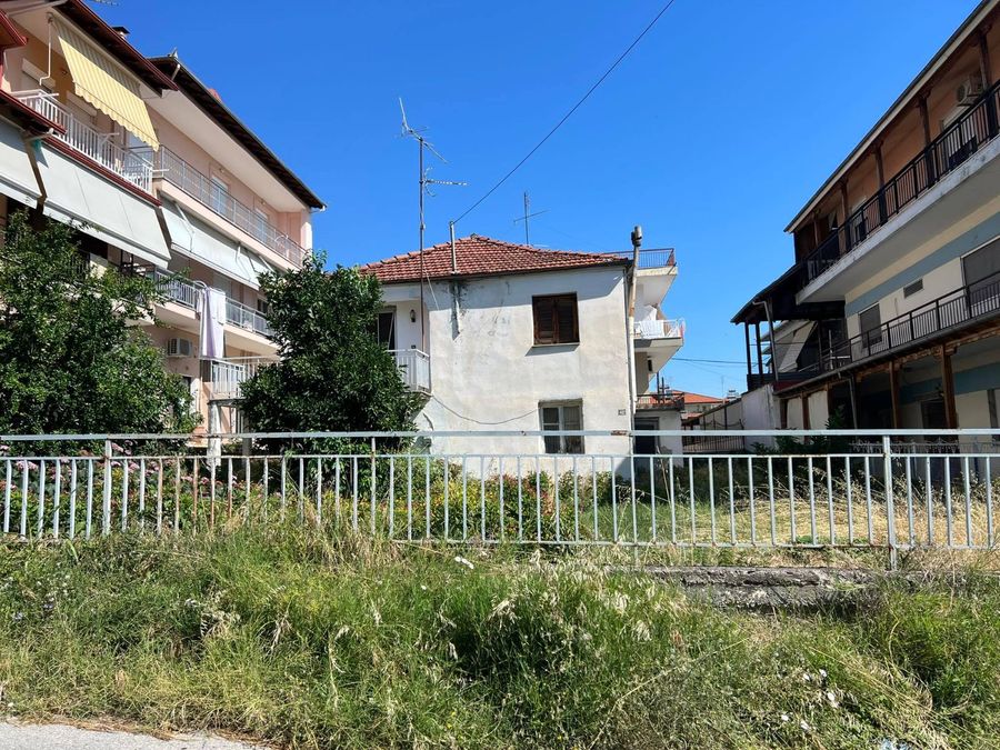Μονοκατοικια προς πωληση στην Λεπτοκαρυα Πιεριας