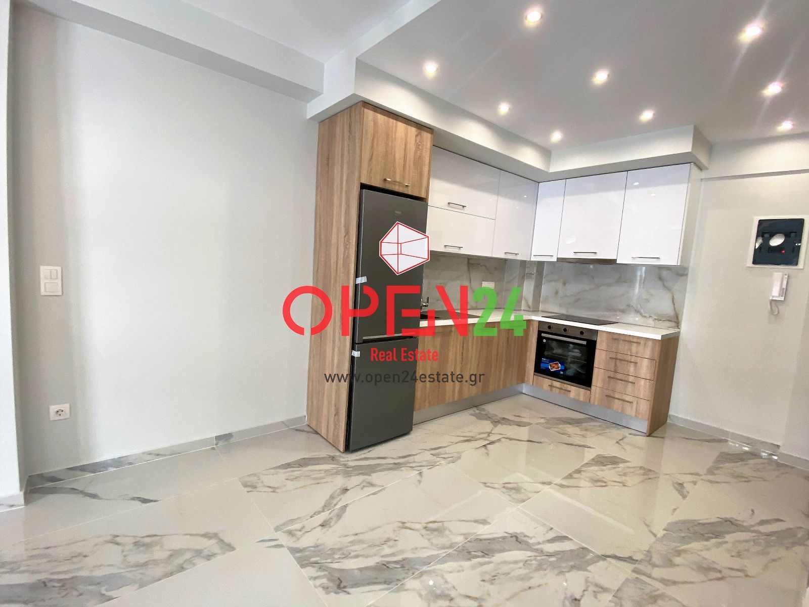 Studio/Γκαρσονιέρα προς πώληση Μαρτίου (Βούλγαρη - Ντεπώ - Μαρτίου)