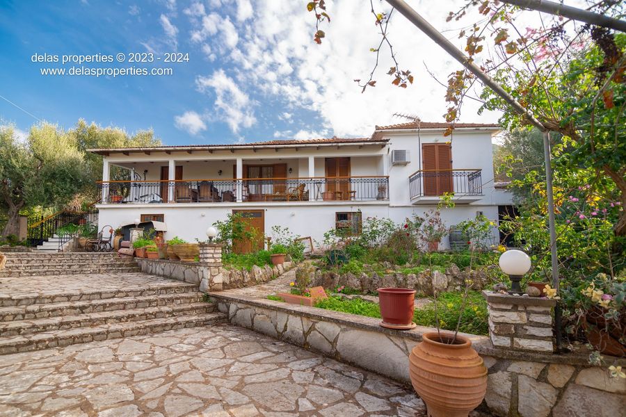 Πώληση, Μονοκατοικία, 302τ.μ. Ιθάκη, Σταυρός | 15039732 | Spitogatos