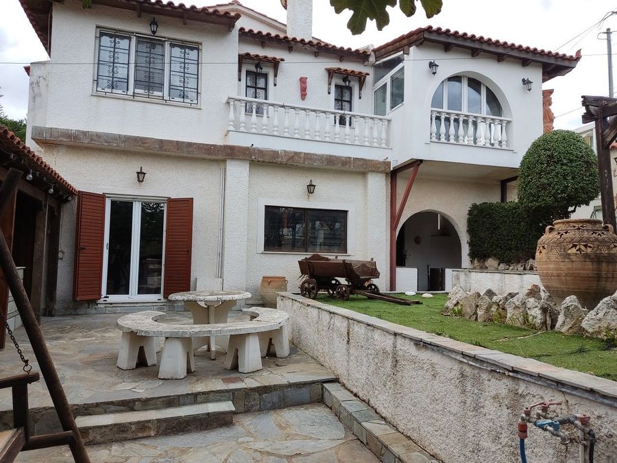 Μεζονέτα προς πώληση Αρτέμιδα (Λούτσα)
