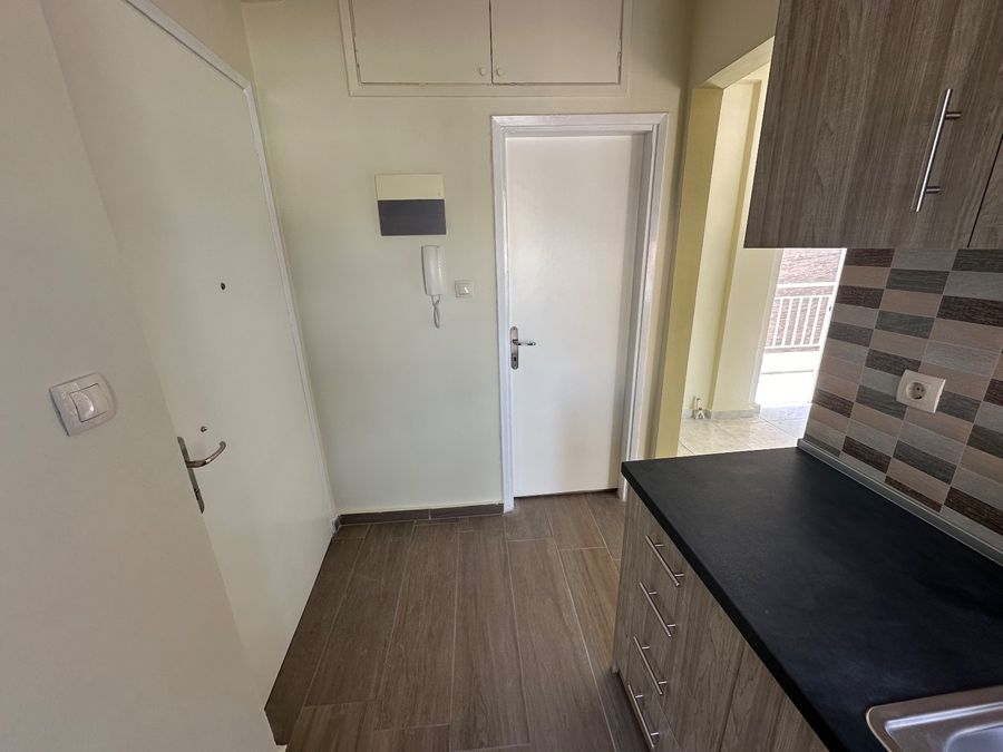 Στούντιο/Γκαρσονιέρα για ενοικίαση, 50τ.μ., 380€ - Κέντρο | Spiti24