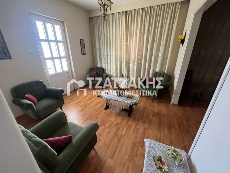 Μονοκατοικία για αγορά, 95τ.μ., 29.000€ - Καστρί | Spiti24